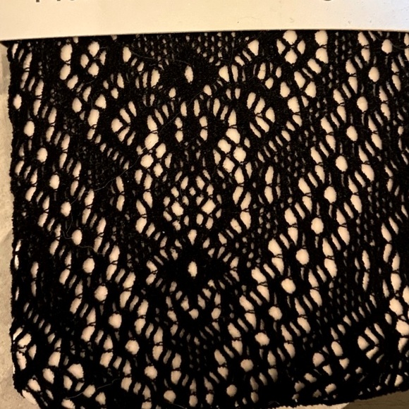 frenchic | Accessories | 6 For 25 Nip Black Fishnet Stockings Various ...